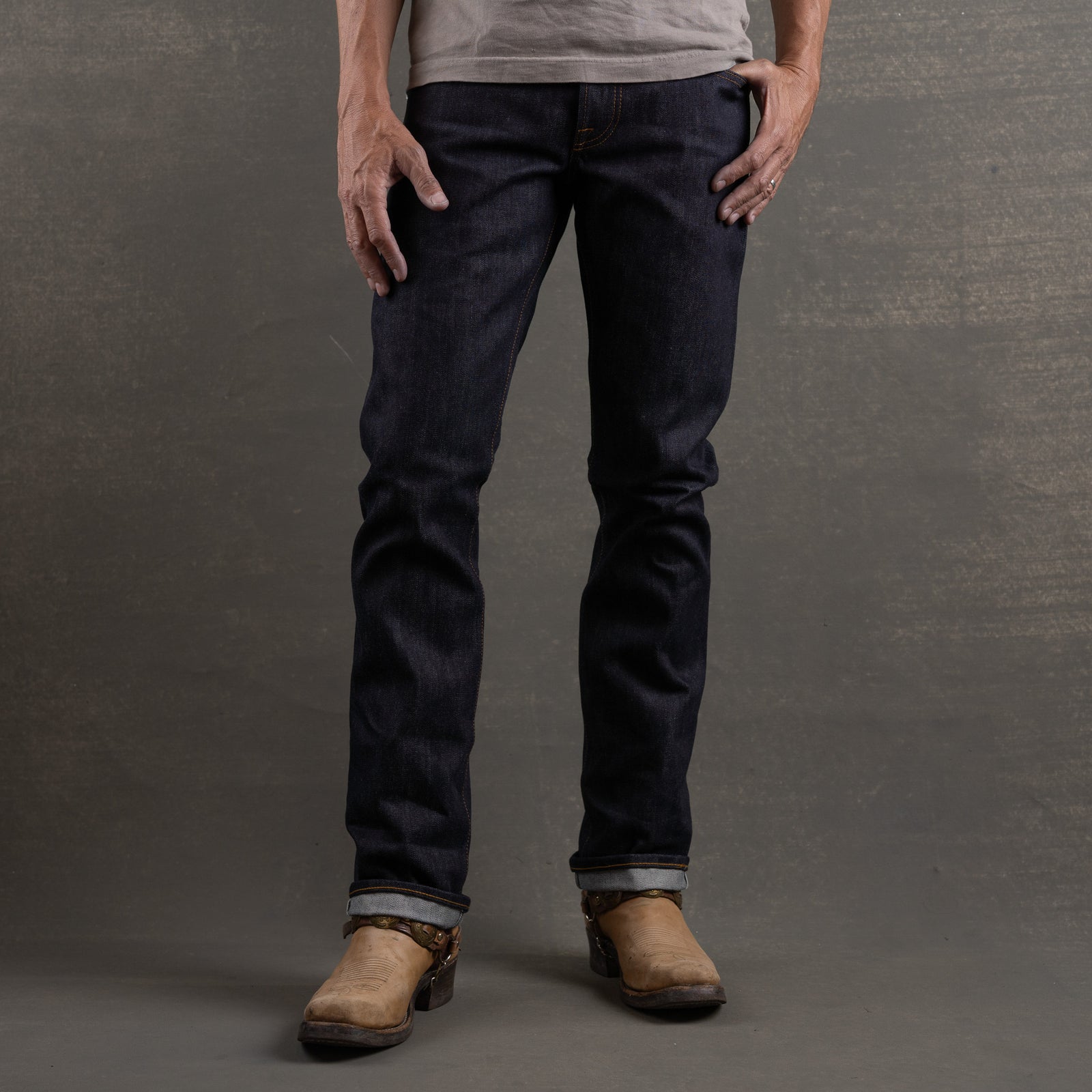 HEAVYWEIGHT SELVAGE DENIM - Brave Star Selvage